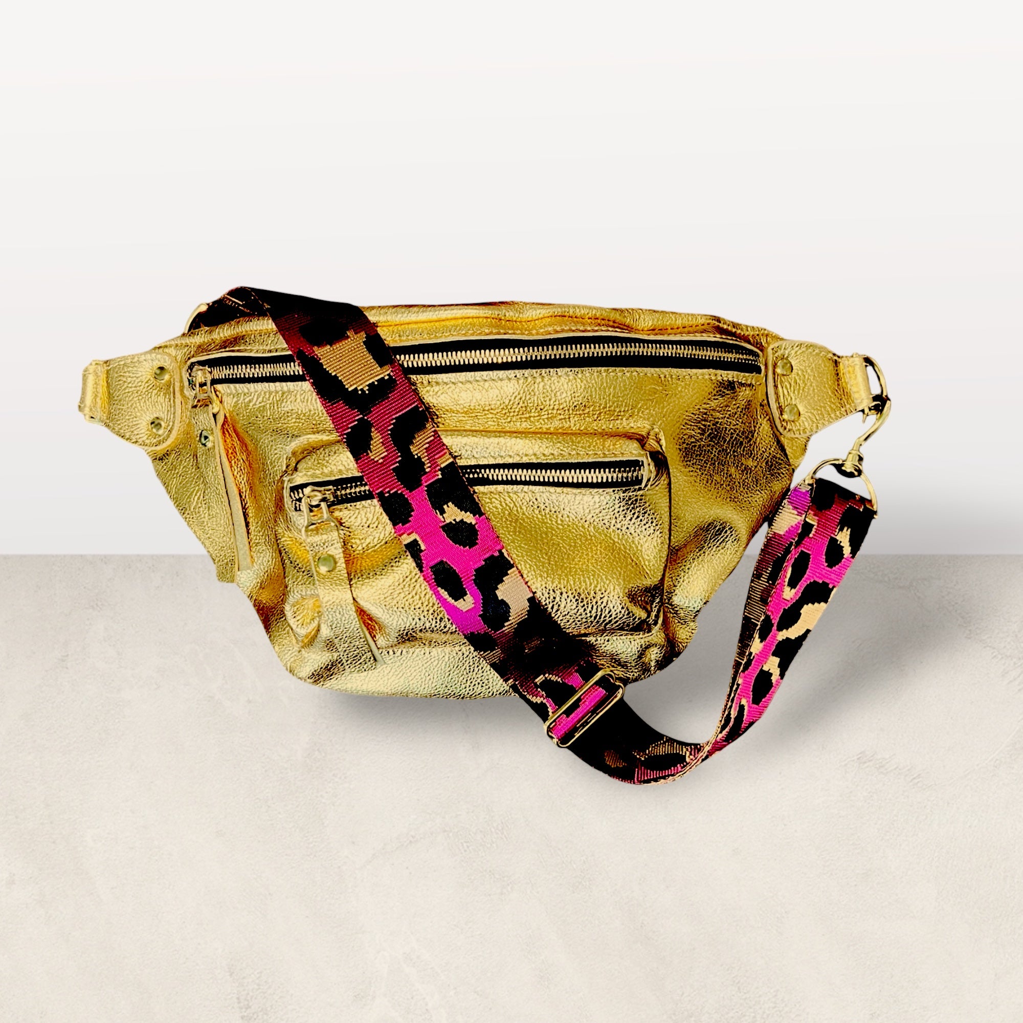 The Joan Metallic Gold Crossbody Bag – Allison Burns